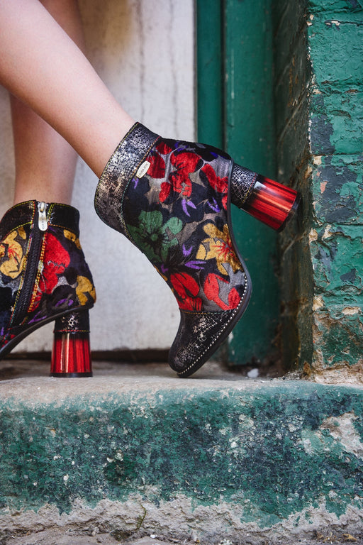 LAURAVITA.COM - Site officiel de la marque Laura Vita